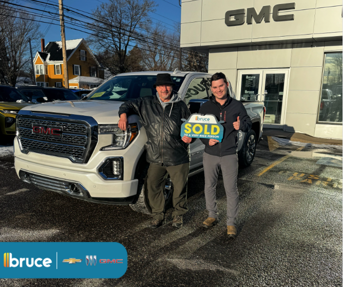 Randall Singleton / 2020 GMC Sierra | Bruce Chevrolet Buick GMC