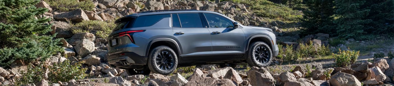 2025 Chevrolet Traverse - Expert Review! | Myers Kemptville GM